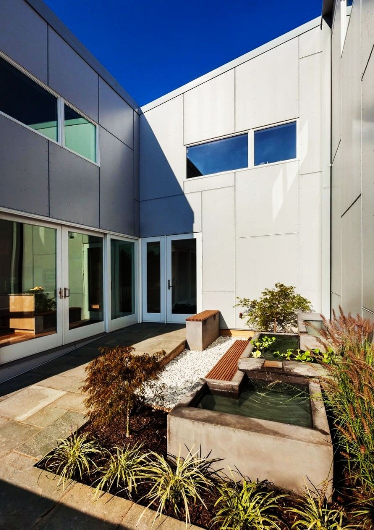 10 Degree House by Howeler + Yoon Architecture | HomeAdore