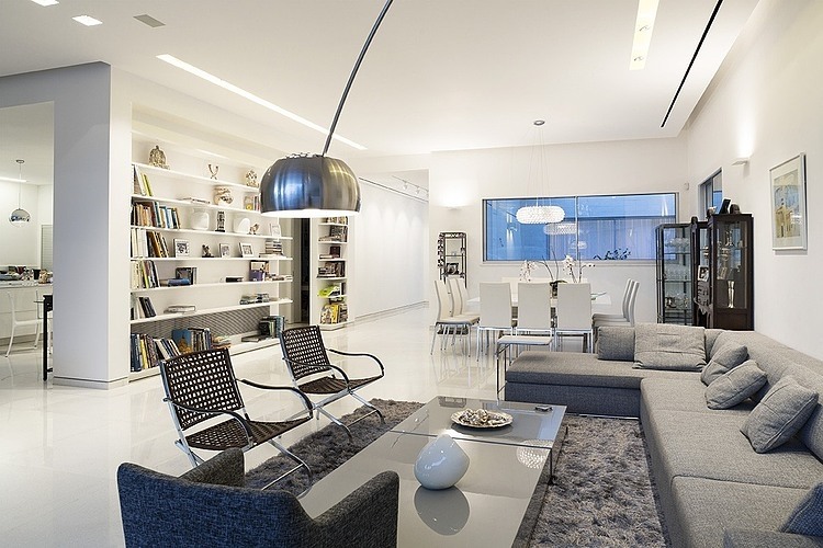 Modern Residence by Tsionov Vitkon Architechts | HomeAdore