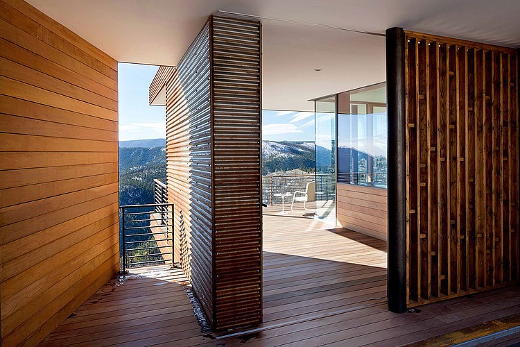 Sunshine Canyon Residence by THA Architecture | HomeAdore