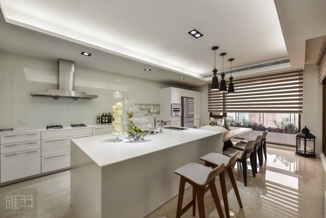 Apartment in Taiwan by Hui-yu Interior Design | HomeAdore