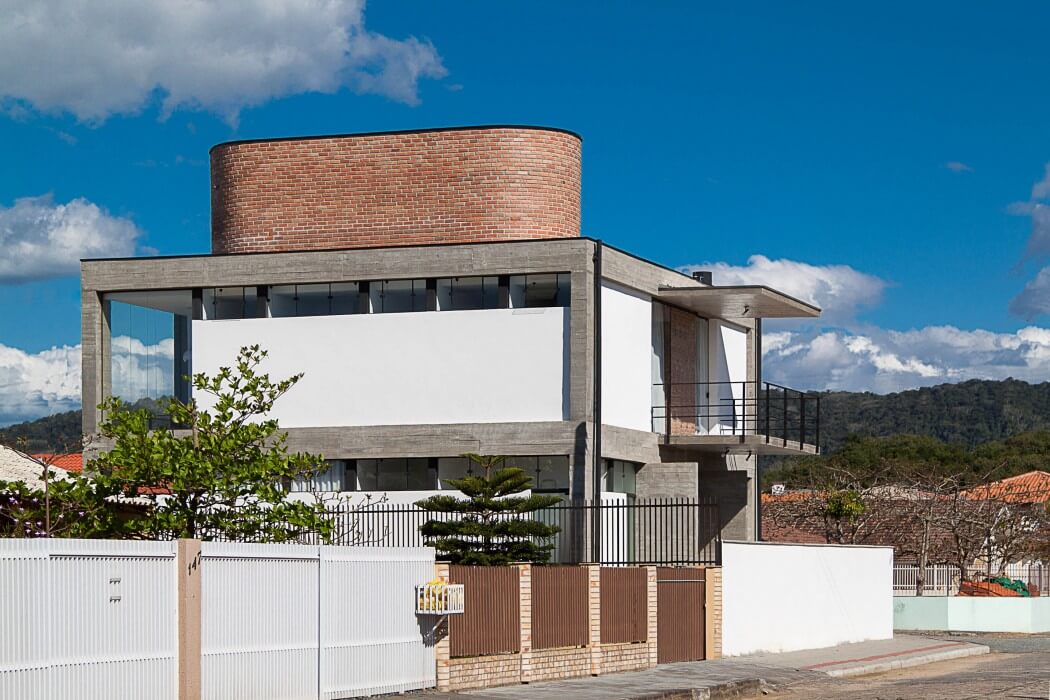 Casa D by Pablo José Vailatti | HomeAdore