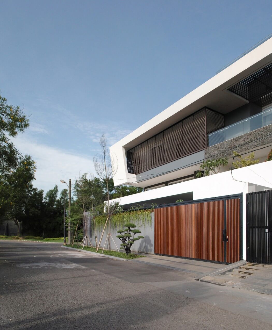 B+M House by DP+HS Architects | HomeAdore