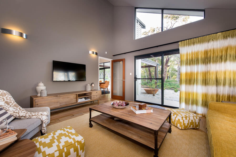 Beach Retreat by Jodie Cooper Design | HomeAdore