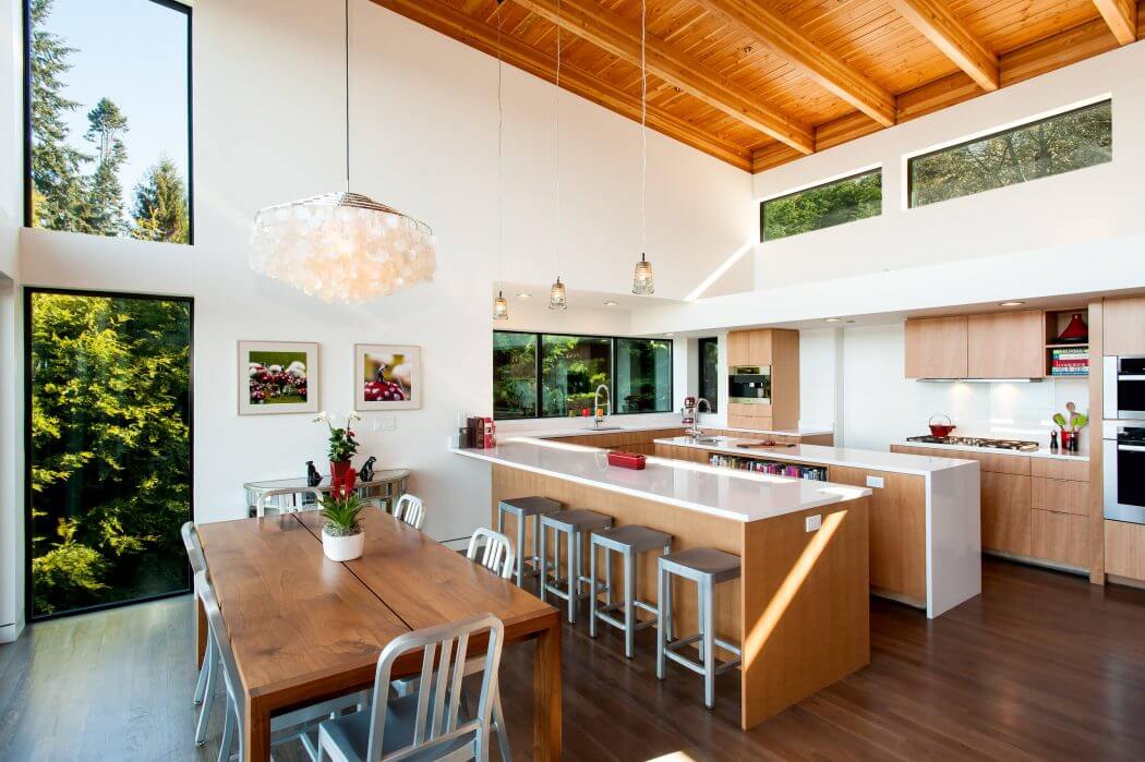 Grand Avenue Home by Matthew Coates | HomeAdore