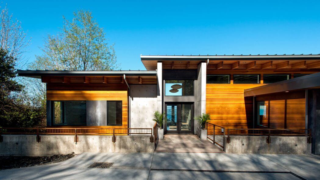 Grand Avenue Home by Matthew Coates | HomeAdore