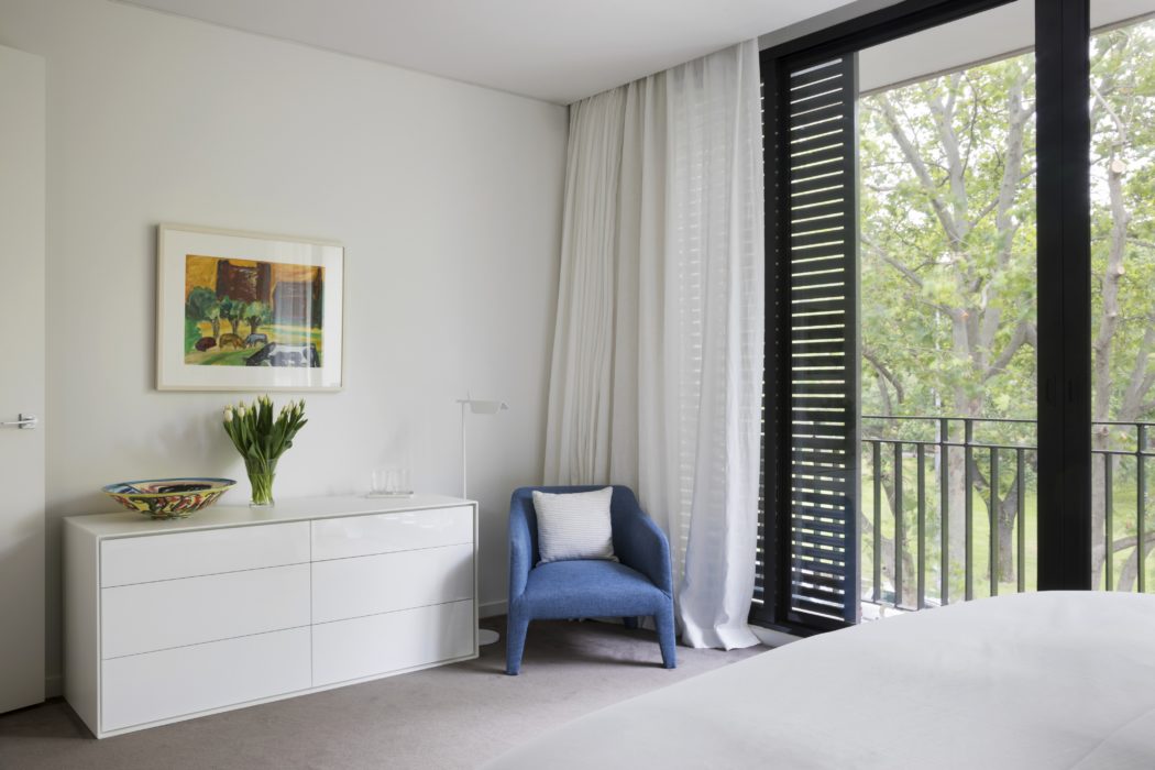 Plane Tree House by Nexus Design | HomeAdore