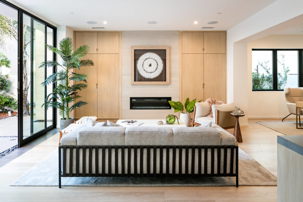 Venice Beach House by Silicon Bay Development | HomeAdore