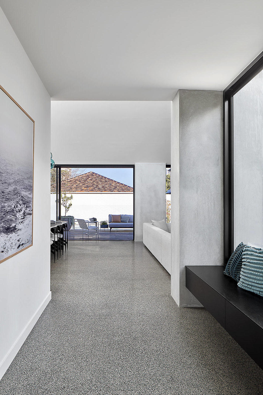 House in Melbourne by Tom Robertson Architects | HomeAdore