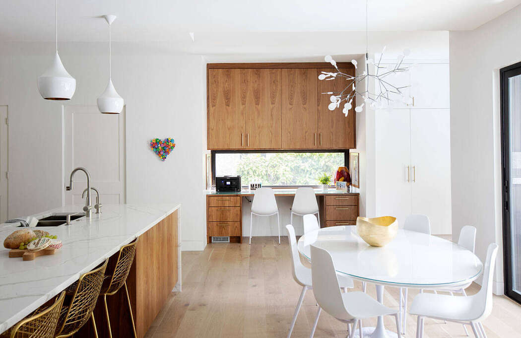 Mid-Century Modern Home by Devise Design | HomeAdore