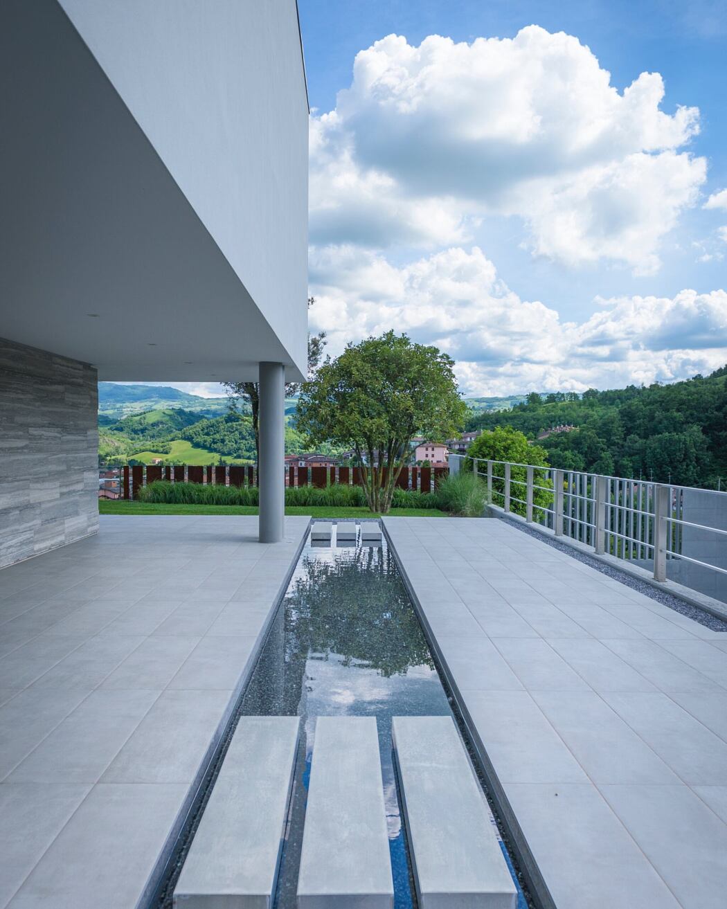 Luxury Villa by Francesco Maria Palumbo | HomeAdore