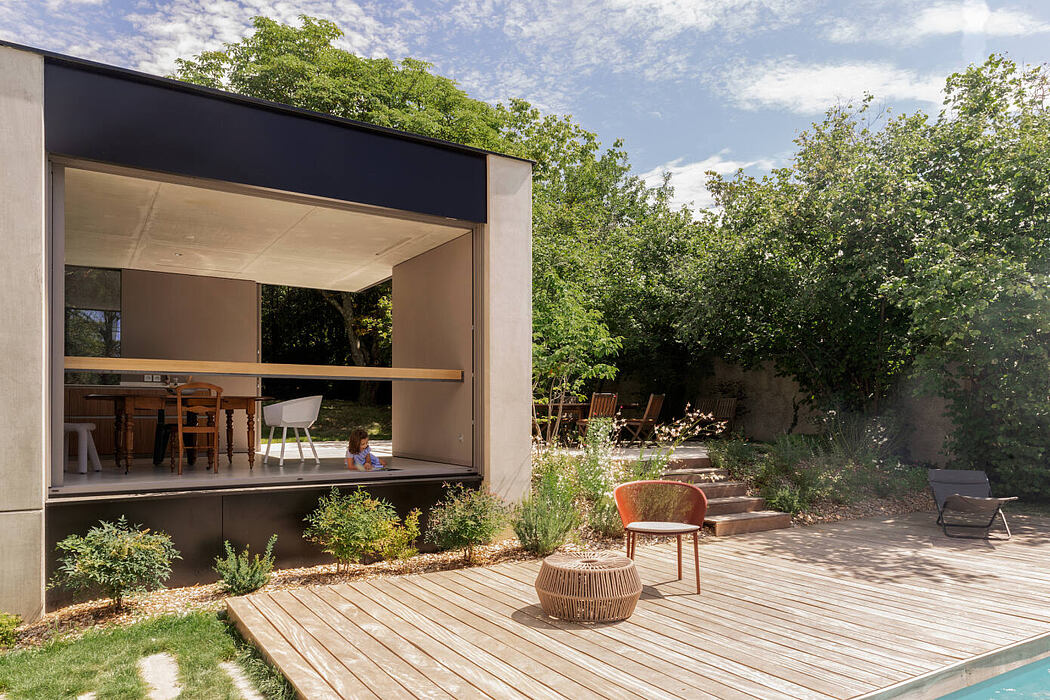 RGV House by Dank Architectes | HomeAdore