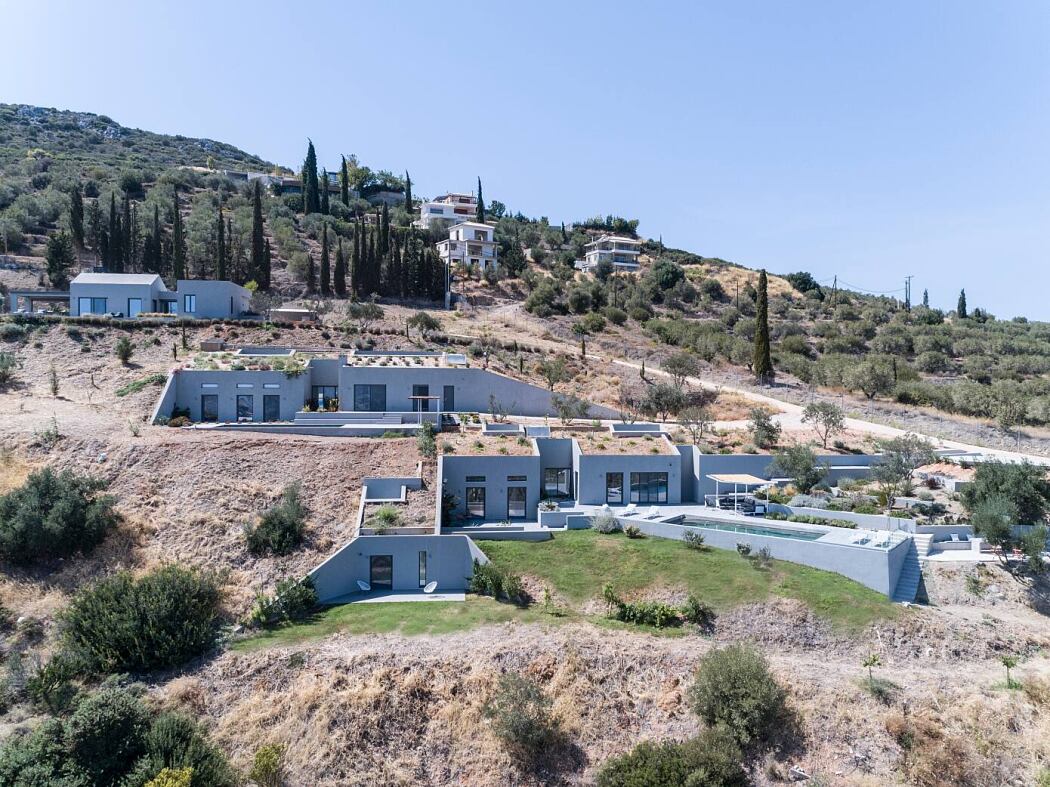House Complex at Tolo by Sotiris Anyfantis | HomeAdore