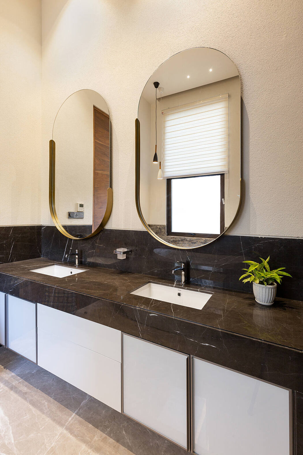 House 91/4 by Studio Ardete | HomeAdore