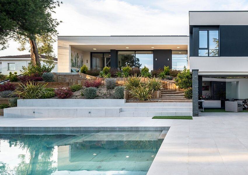HAGE by FH2L Arquitectos | HomeAdore