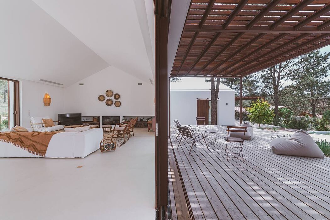 Casa Ananda by Comporta House | HomeAdore