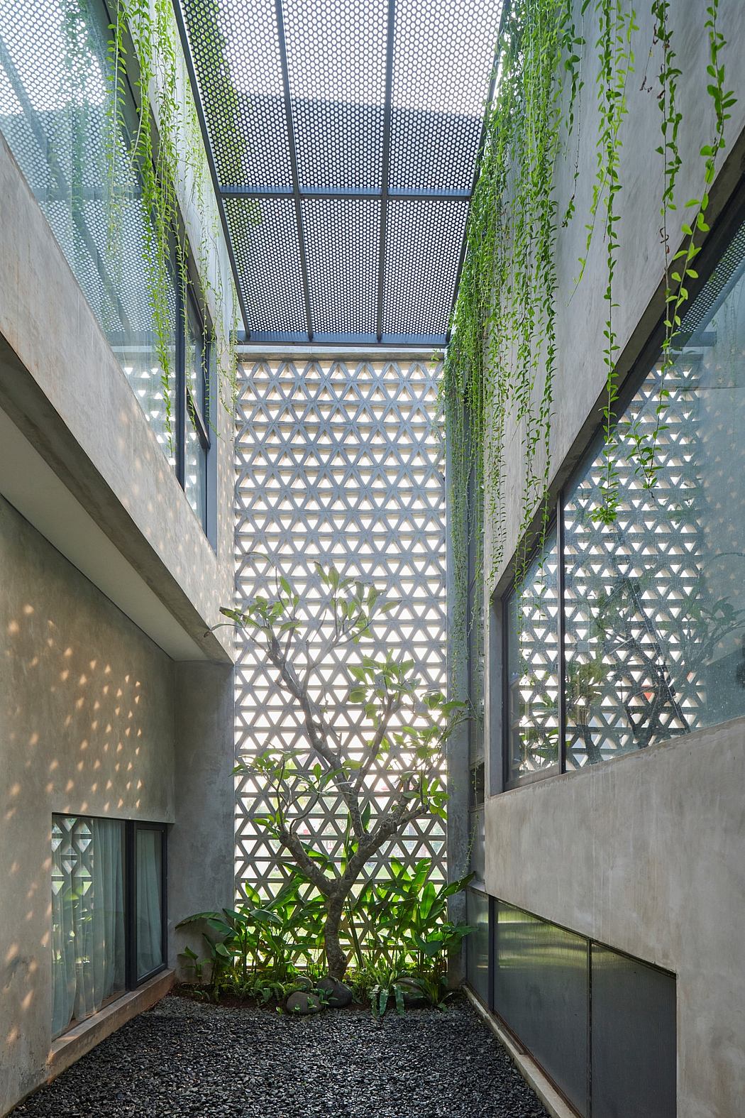 MP House by Ties Design and Build | HomeAdore