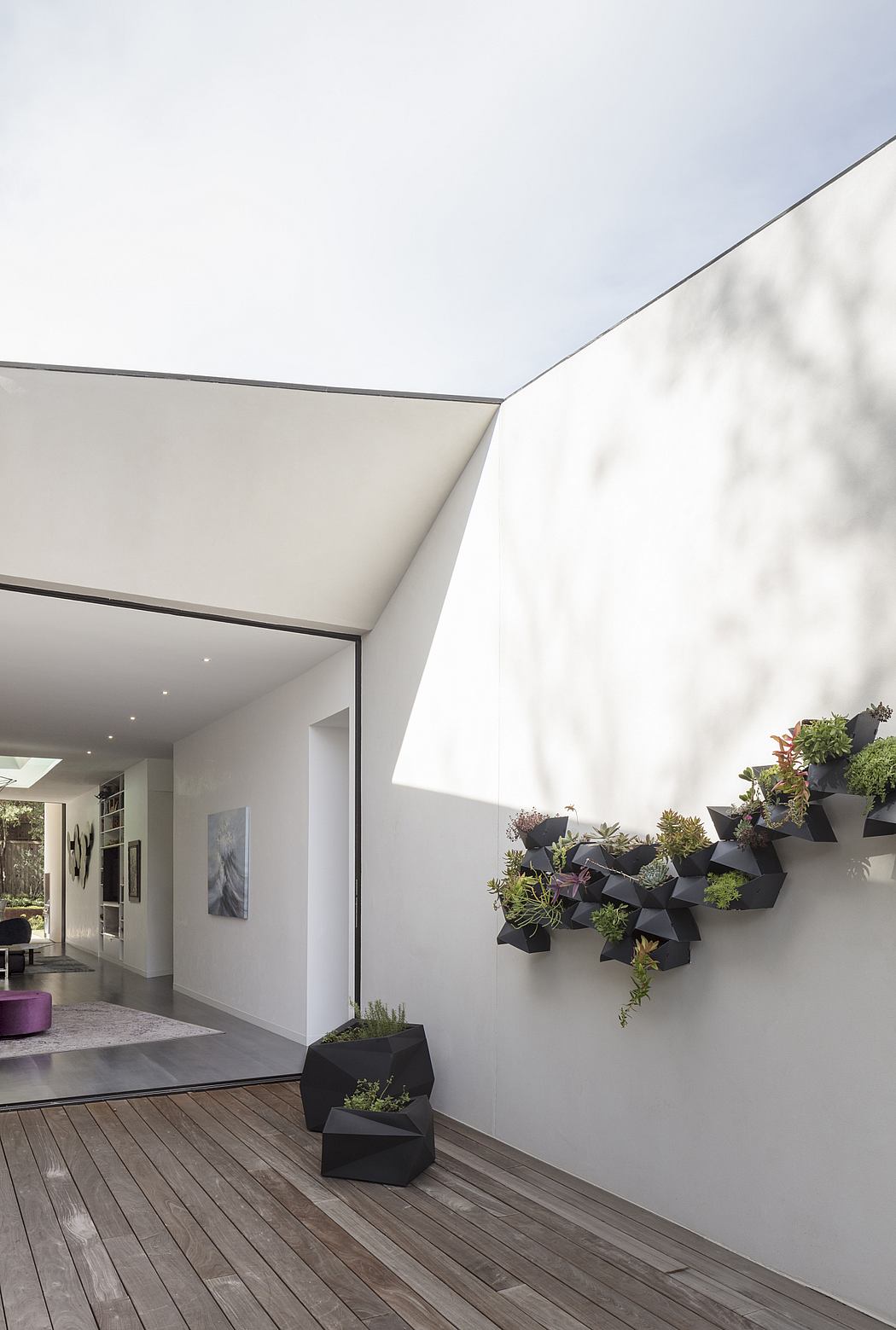 Winnwood Residence by 5g Studio Collaborative | HomeAdore