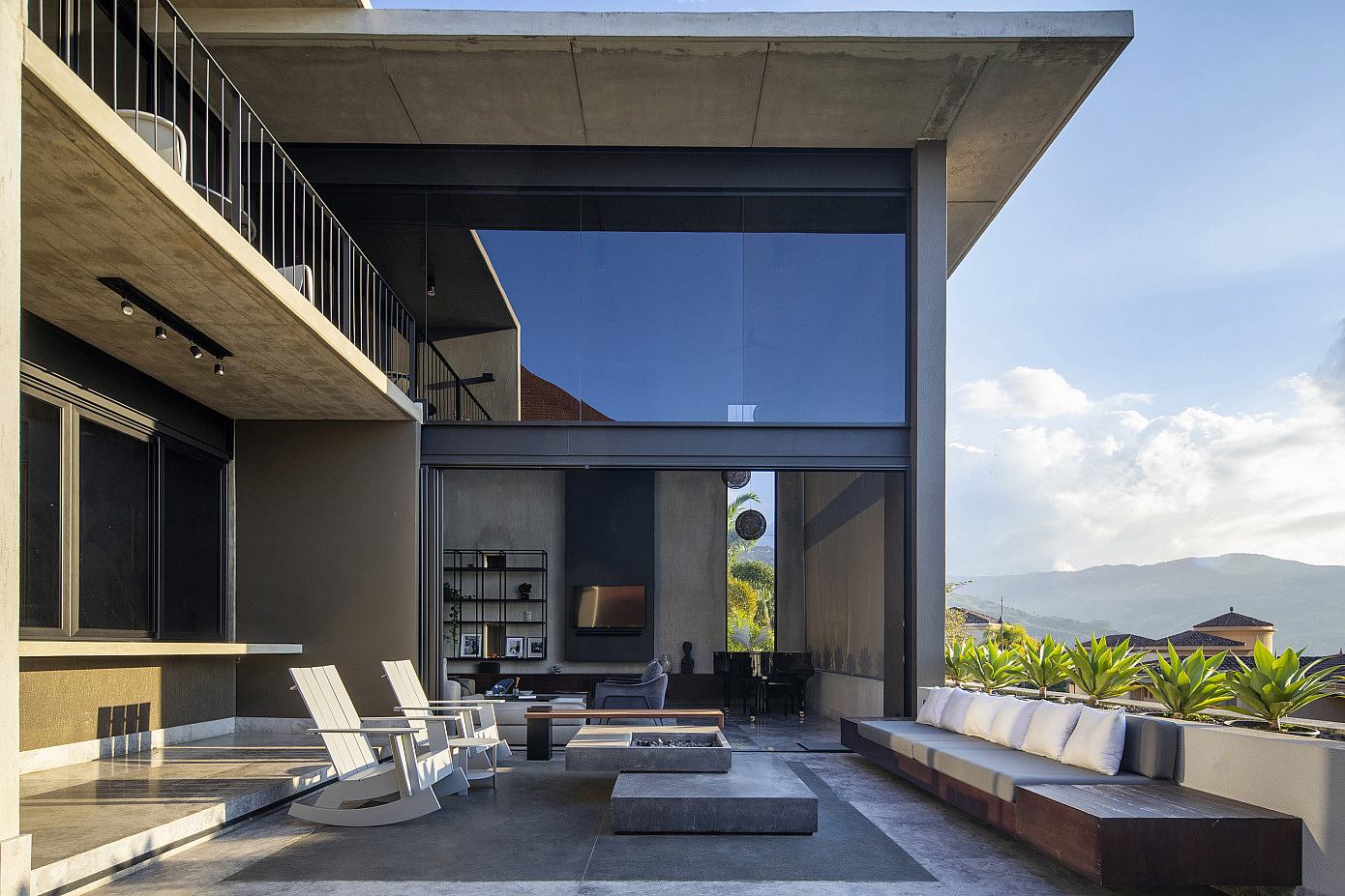 001-casa-gd-cerro-real-casalvolone-architecture | HomeAdore