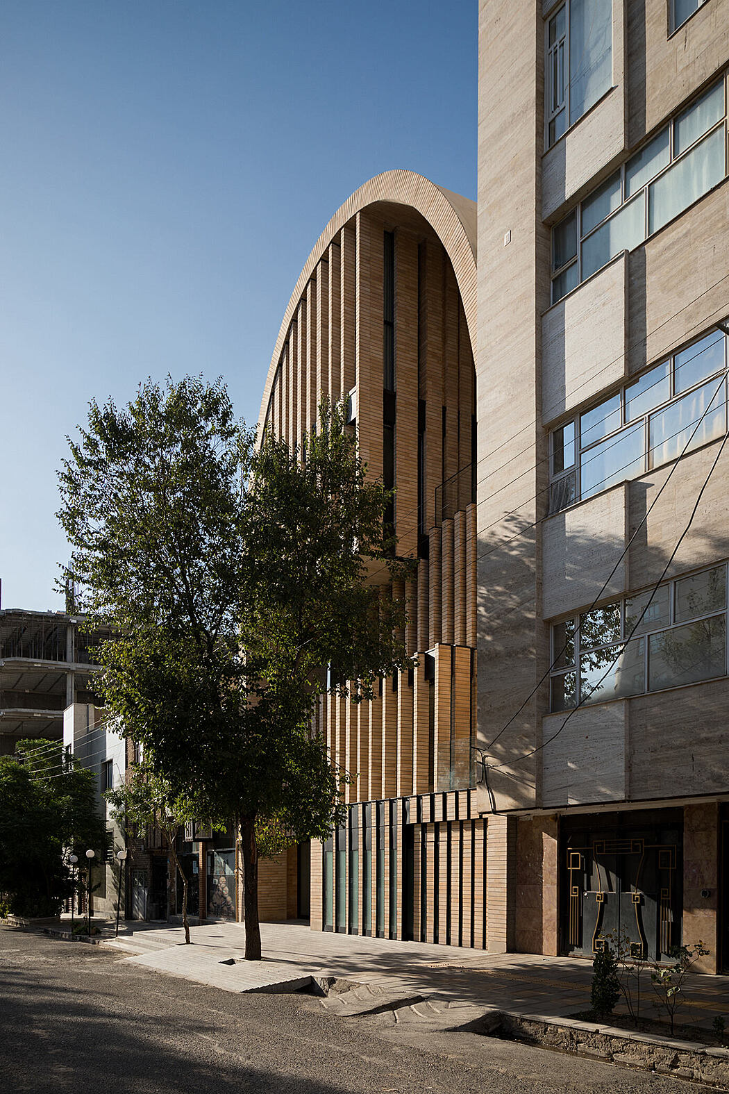 Sabzevar Arc House by Farshad Mehdizadeh Design | HomeAdore