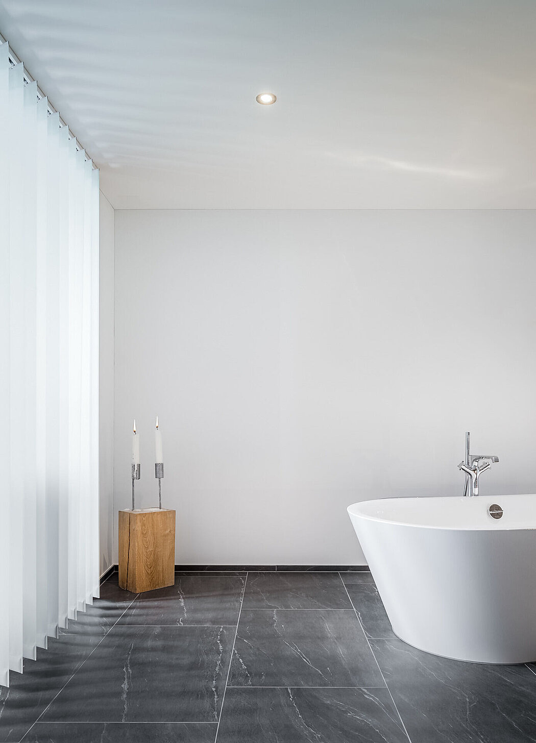 House on Slope by Skarka Studios | HomeAdore