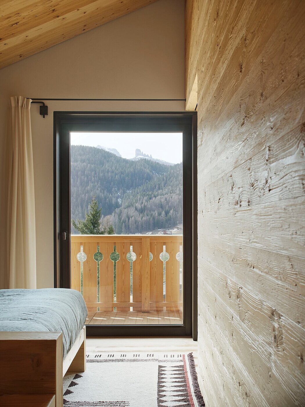 House in Cortina by Parisotto + Formenton Architetti | HomeAdore
