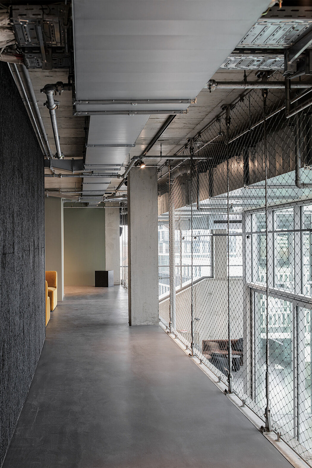 Penthouse Werk 12 by Allmannwappner | HomeAdore