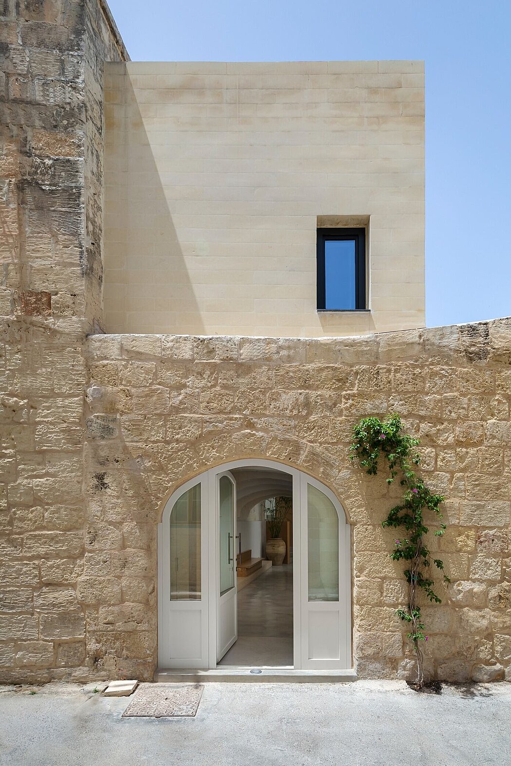 Step Inside the Mill House: A Creative Fusion of Past and Present ...
