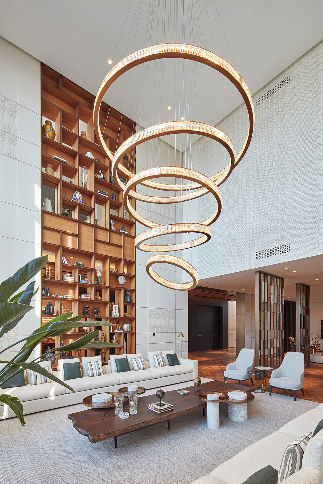 Exclusivissima: Dubai’s Elegant Villa by Etereo Design | HomeAdore