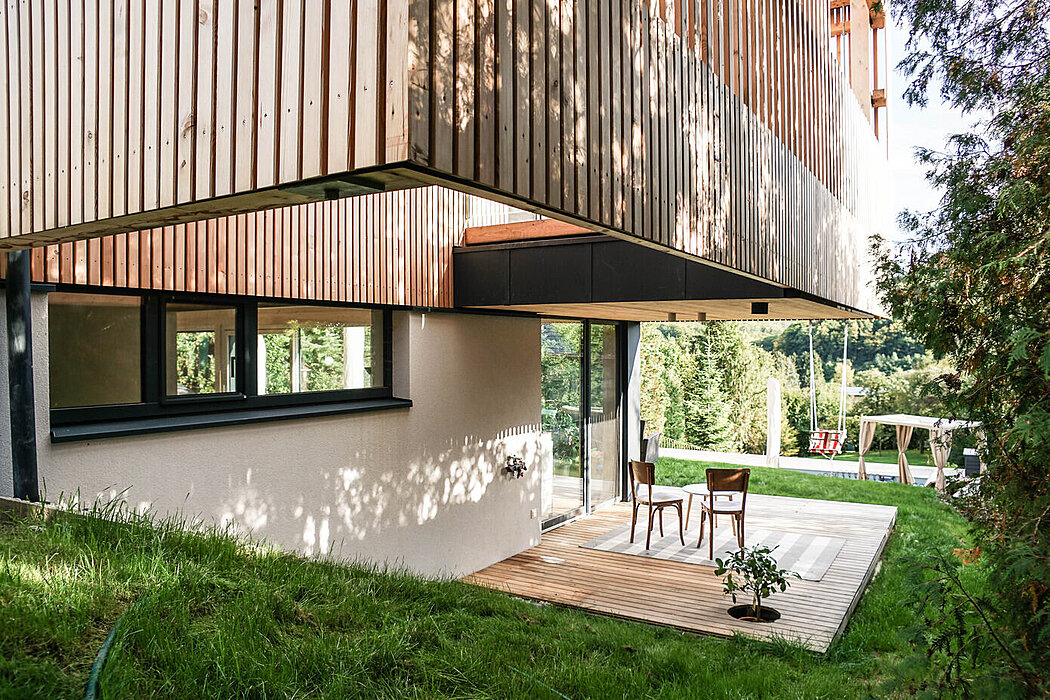 Am Sagberg: Terrace Beauty in Austria’s Scenic Purkersdorf | HomeAdore