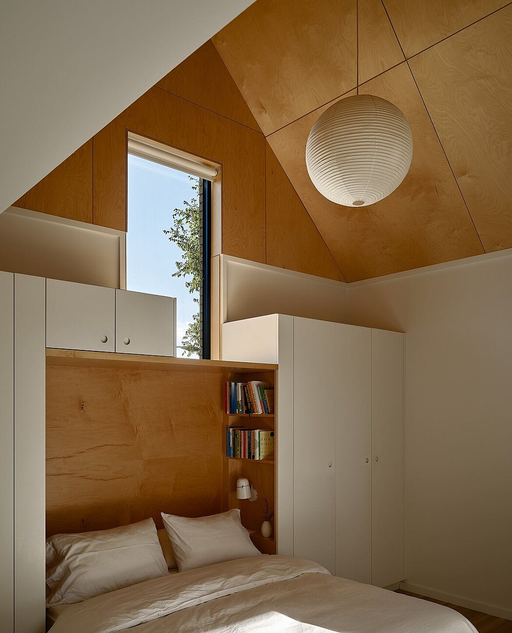 Humber Residence: A Modern Sanctuary Overlooking the Humber River ...