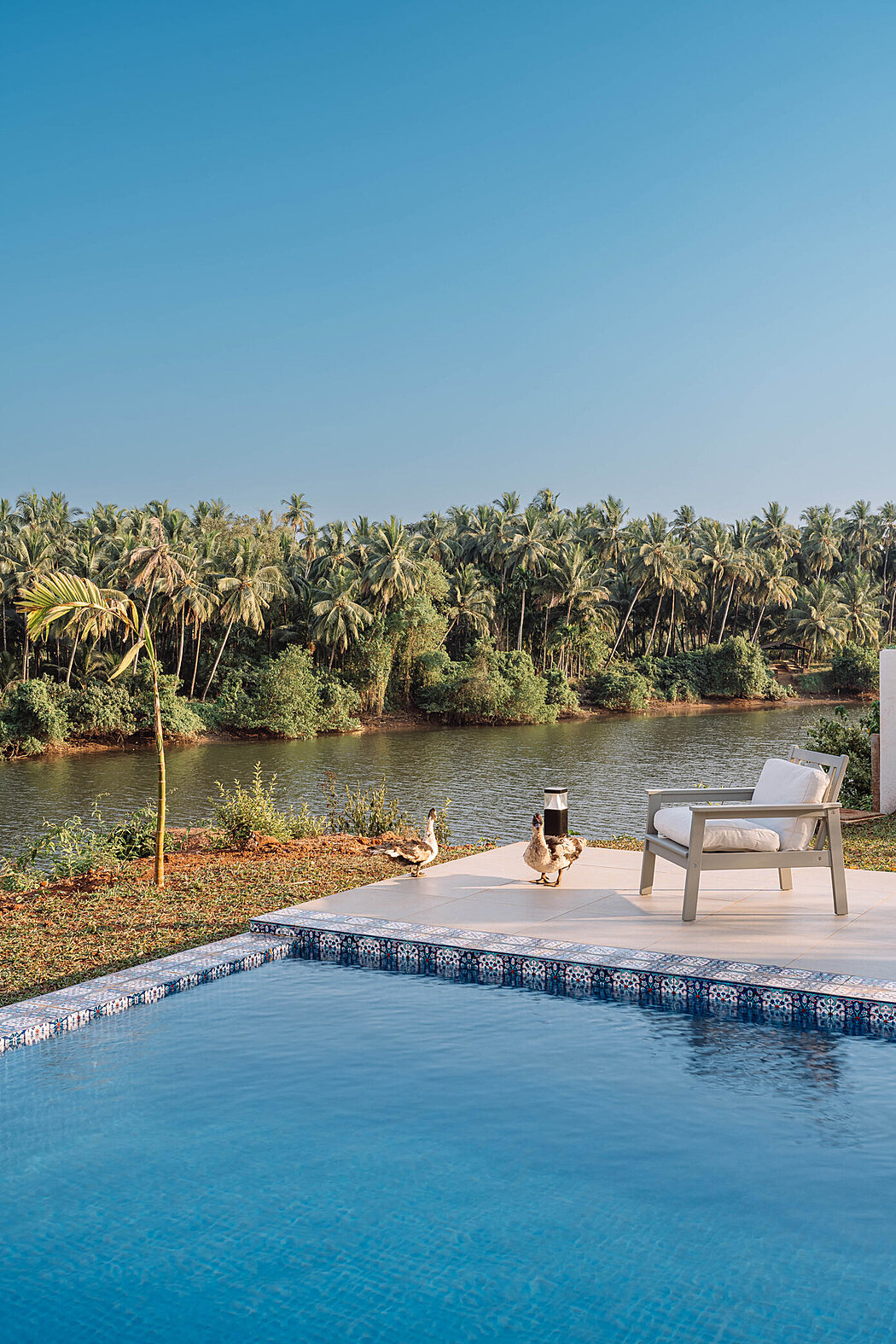 House by the River: A Luxurious Retreat in Goa’s Pernem Village | HomeAdore