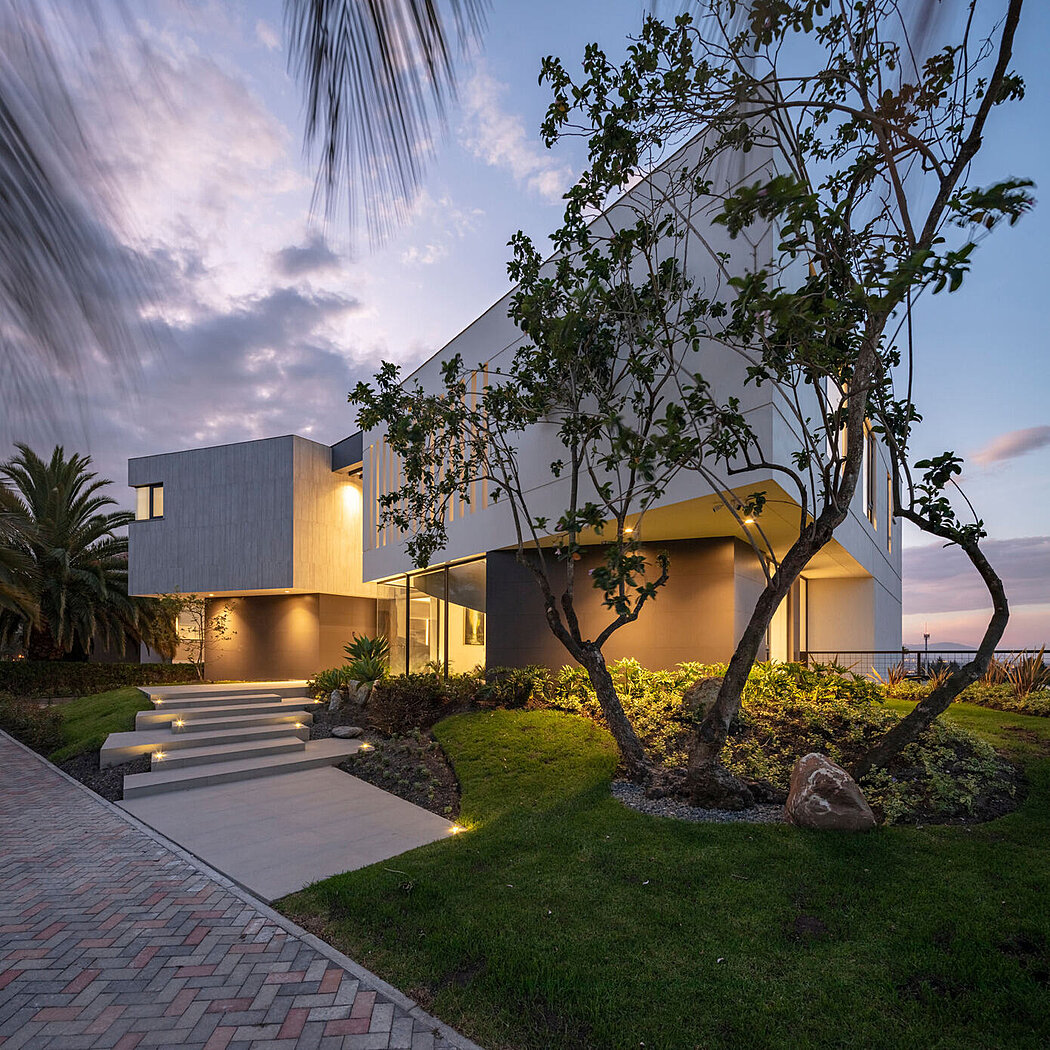 Split House: A Three-Level Haven of Light and Space | HomeAdore