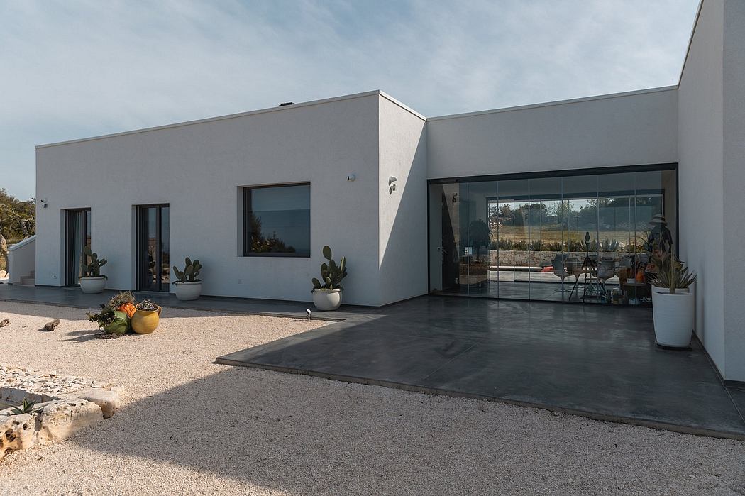 Opeccellente: A Modern Italian House Amongst Olive Trees