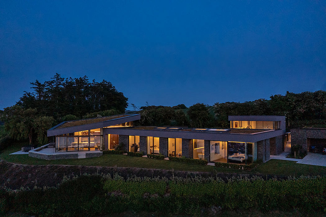 House Clancy: A Sustainable Living Vision Overlooking Kinsale Harbour