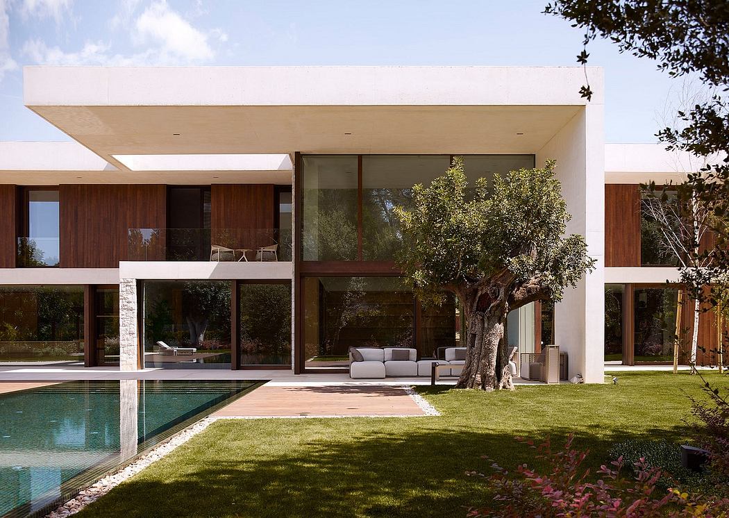 ELS Vents House: Inside the Fluid Spaces of Valencia's Latest Gem