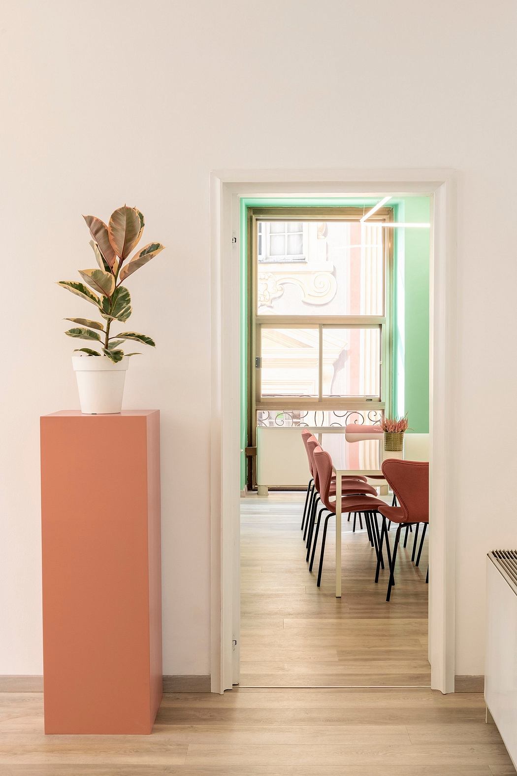 Ecom Coffee Offices in Genoa: How Color Transforms Workspaces