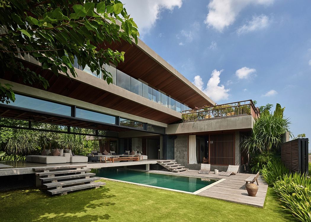 Freebird: Transformative Indonesian House Design