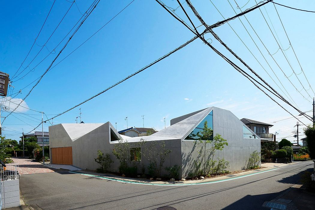 House in Muko: Redefining Japanese Residential Design in Kyoto