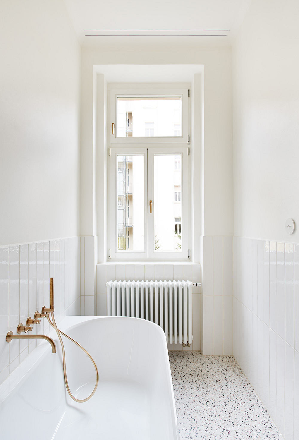 Recontruction of an Apartment in Prague: Enfilade Layout for Spacious ...