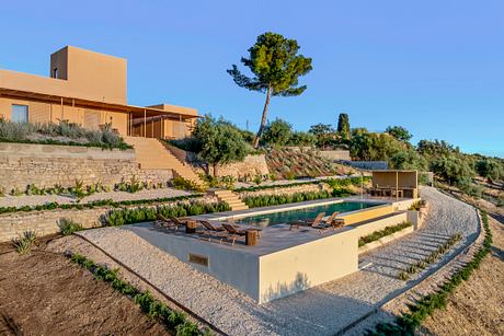 Dimora Olivia Opens a Court to the Sicilian Countryside | HomeAdore
